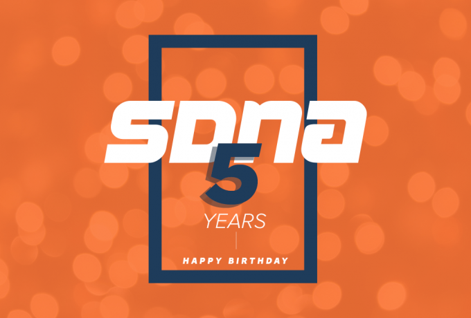 5 χρόνια SDNA: Τι λες Μάνο, τα καταφέραμε; | SDNA