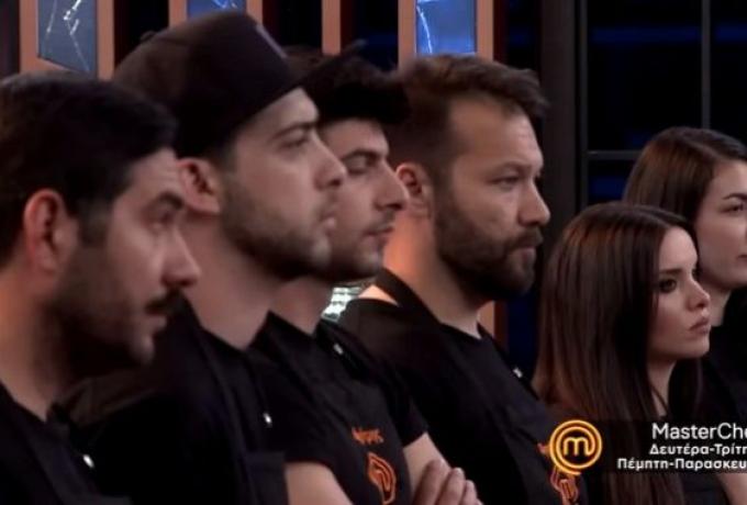 MasterChef: Σοβαρός τραυματισμός στην αποχώρηση - Ποιος θα είναι ο τελευταίος «εισβολέας» (vids ...