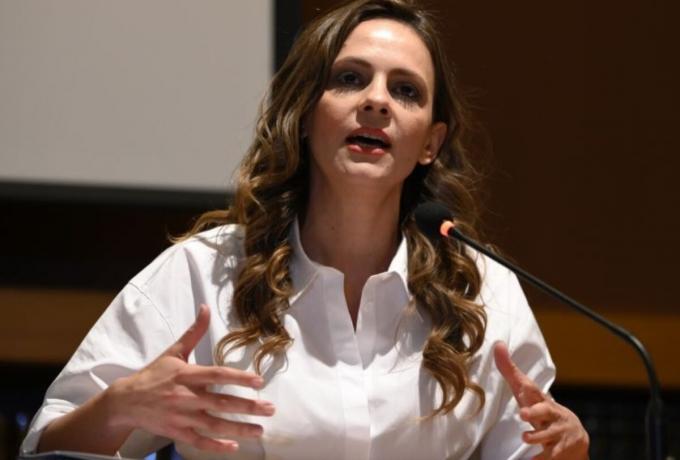 ΣΥΡΙΖΑ: Η επόμενη μέρα – Μένει μέχρι να φύγει η Έφη Αχτσιόγλου | SDNA