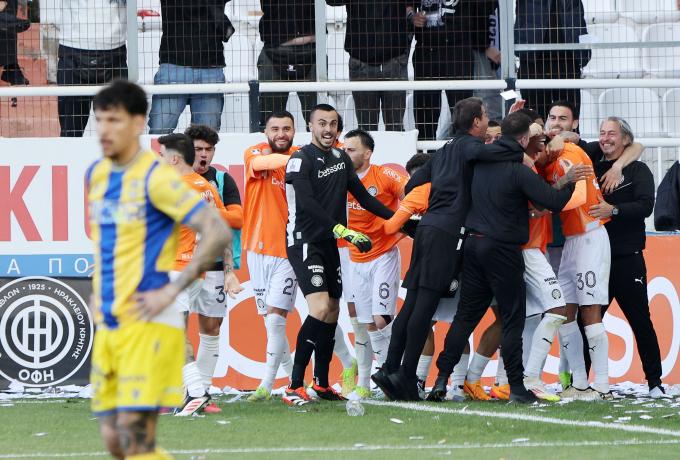 Λεβένταρος ο ΟΦΗ, προκρίθηκε - μετά από 35 χρόνια - στον τελικό ...