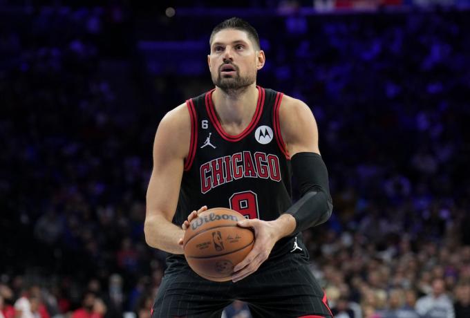 «Παραμένει στους Μπουλς ο Βούτσεβιτς, Παναθηναϊκός και Ερυθρός Αστέρας τσέκαραν την περίπτωσή ...