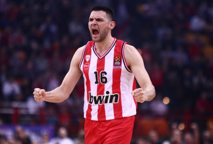 Ολυμπιακός: Επέκταση συμβολαίου - με μείωση - στον Παπανικολάου | SDNA