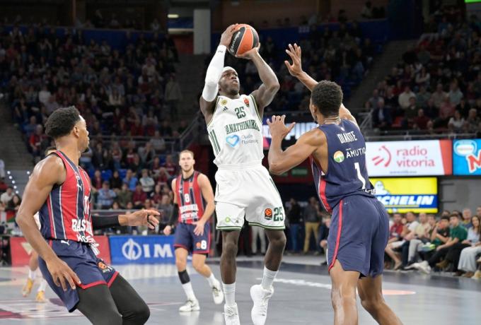 Ναν για το buzzer beater με την Μπασκόνια: «Το μόνο που χρειαζόμουν ήταν μια ματιά στο καλάθι ...