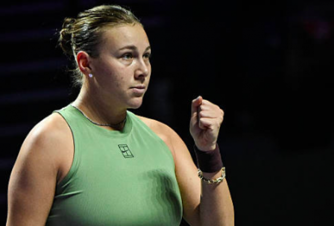 Λύγισε τη Σβιόντεκ και πέρασε στα ημιτελικά του Ριάντ η Ανισιμόβα! (vids) | SDNA