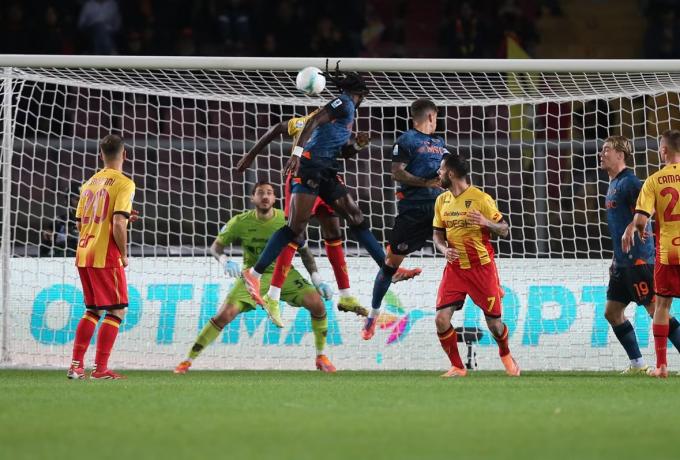 Το απόλυτο εντός έδρας η Νάπολι, μονομαχία κορυφής στην Κωνσταντινούπολη | SDNA