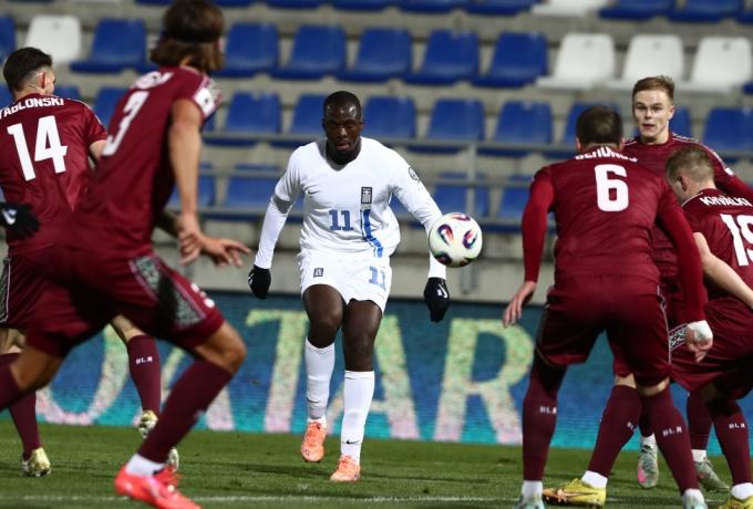 Πρωινός Τύπος (19/11): «Αποκλεισμός λόγω... νηπιαγωγείου - Οι μεταγραφές που πρέπει να κάνει η ...