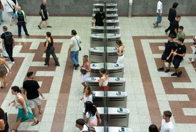 Μετρό: Συνεχίζονται τα έργα για το 5G - Νωρίτερα τα τελευταία ...
