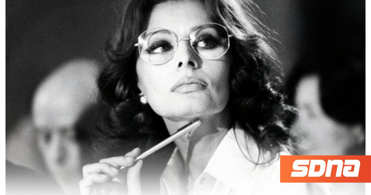 Δείτε topless τη Σοφία Λόρεν! (pics) | SDNA